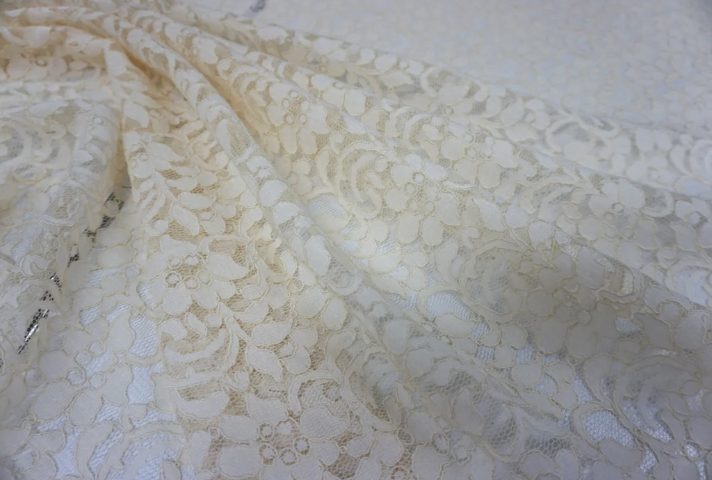 Scalloped Corded Lace Ivory Cream Fabric Muse